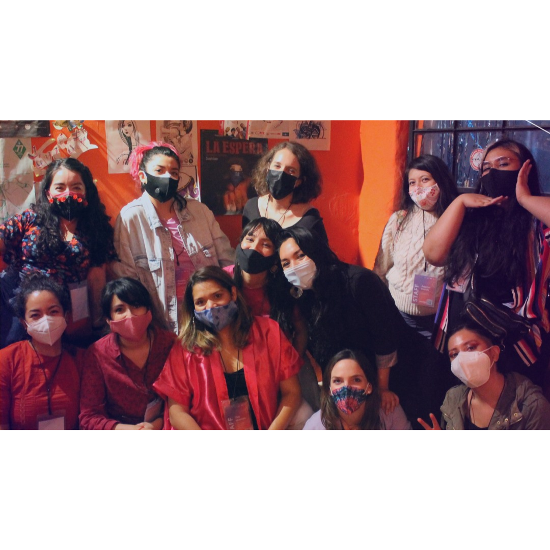 Mujeres Escénicas | Matryoshka Red Creativa